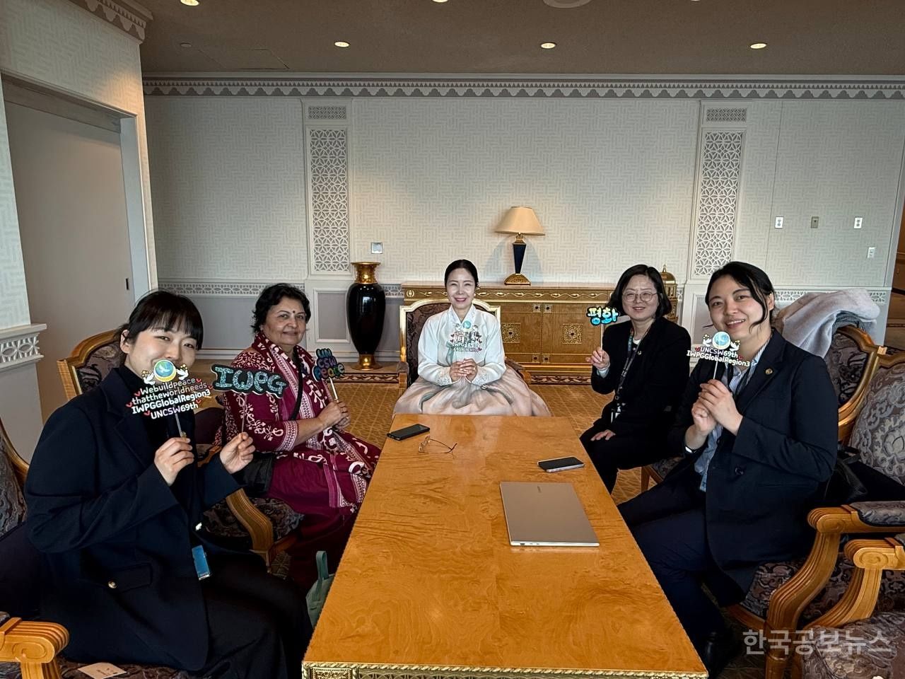 IWPG 글로벌 3국, 제69차 UN CSW에서 국제사회와 여성평화교육 협력 확대 | 창원공보뉴스